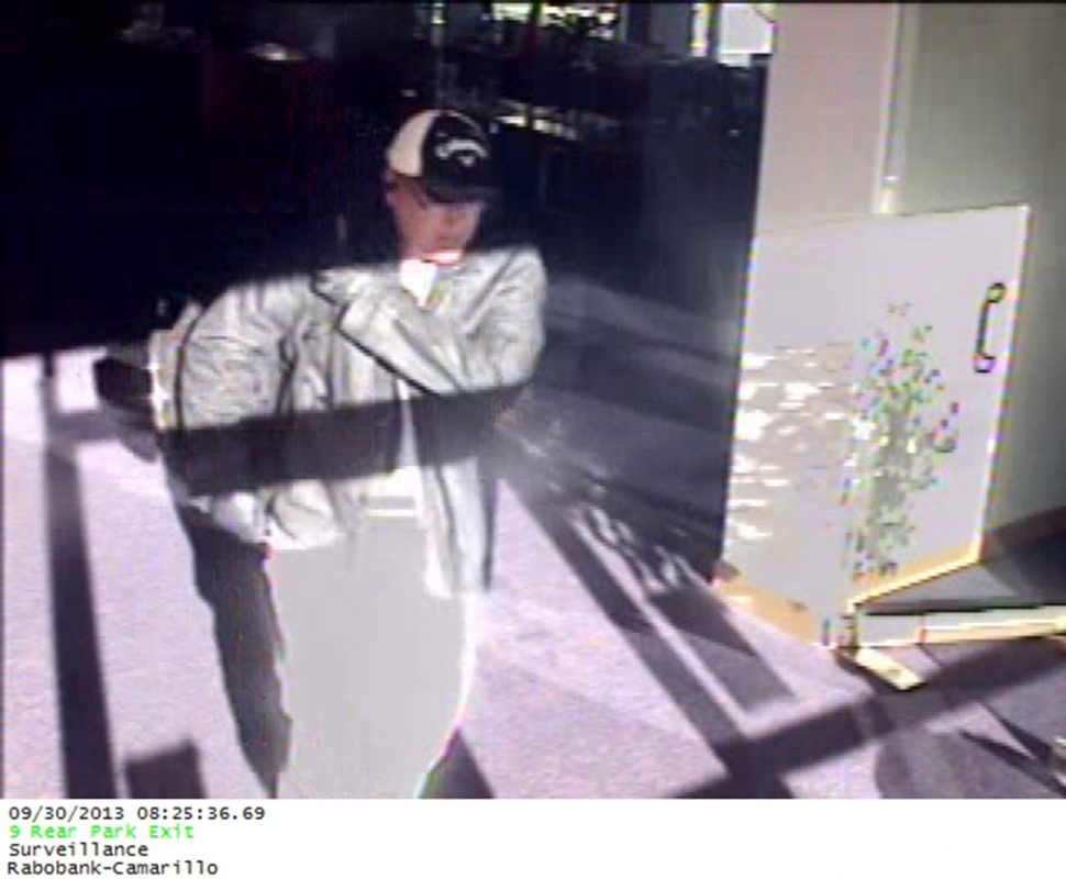 Police ask for help identifying armed bank robbery suspect | The ... Police ask for help identifying armed bank robbery suspect | The ...
